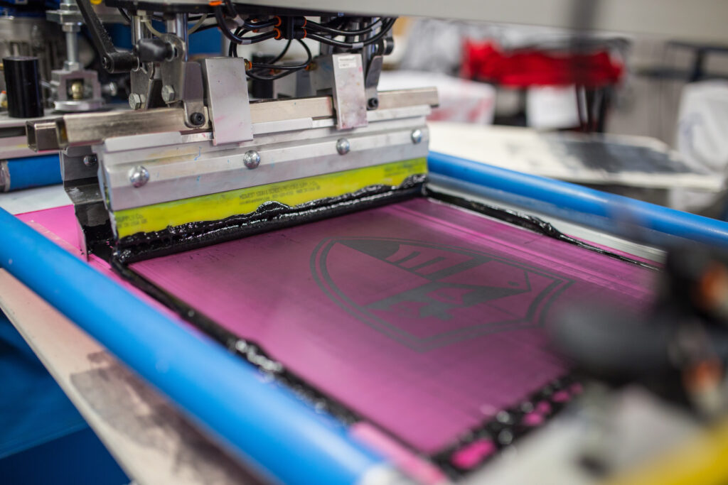 What is Silk screen printing - Chase Your Success